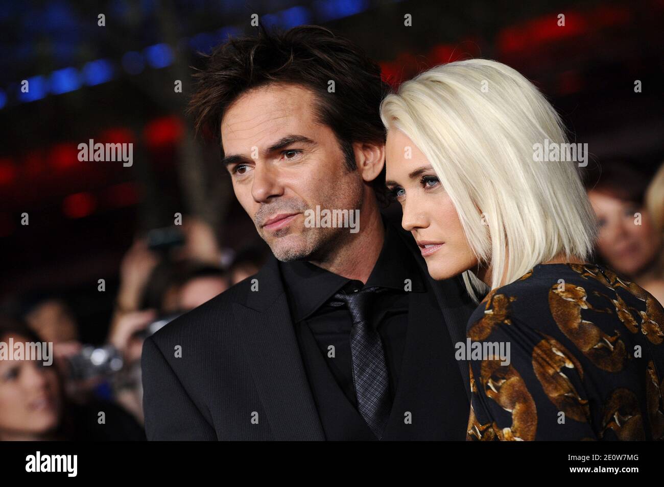 Billy Burke arrives at the premiere of Summit Entertainment's 'The ...