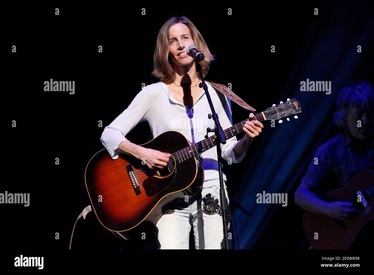Alexandra Cherrington performs at the Live To Love Gala held at Le ...