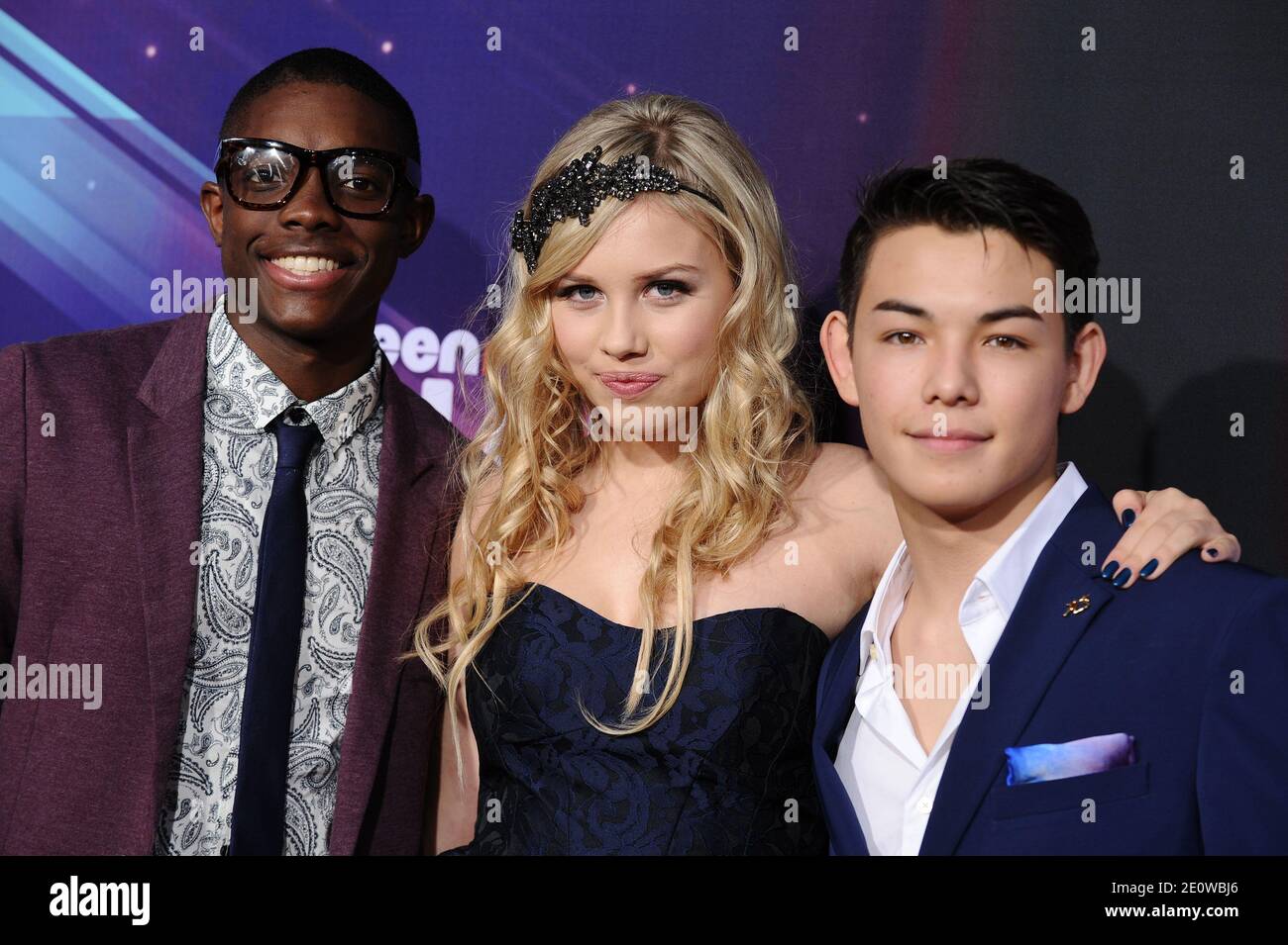 Carlos Knight, Gracie Dzienny and Ryan Potter arrive at Nickelodeon's ...