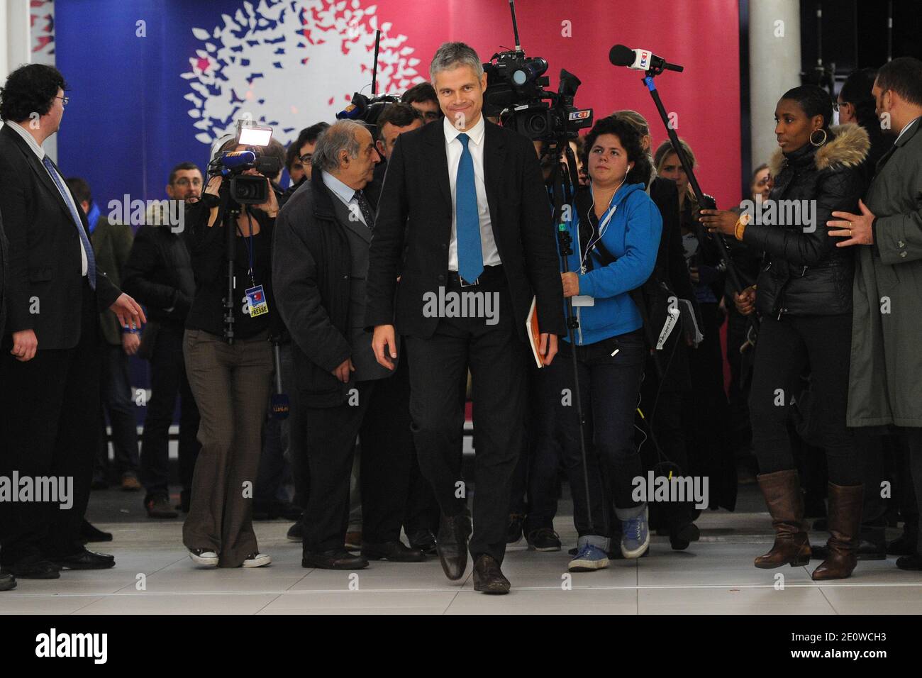 Laurent Wauquiez at the UMP headquarters for Jean-Francois Cope's news ...