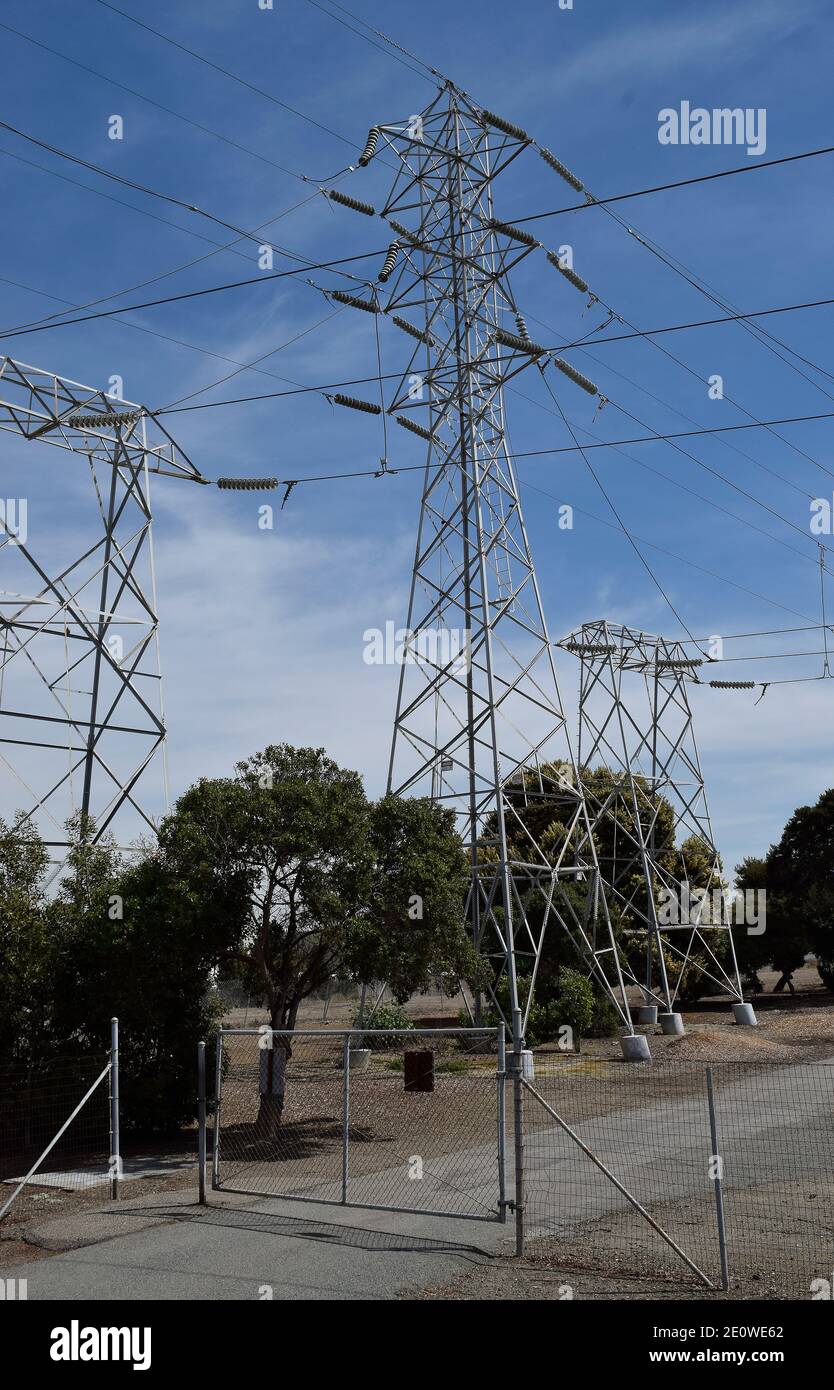 electric power lines on towers along the San Francisco Bay in ...