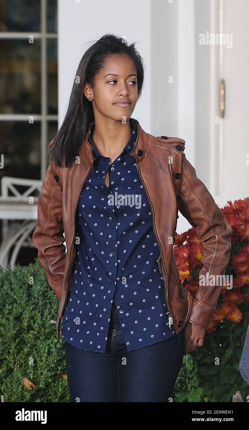 Malia obama hi-res stock photography and images - Alamy