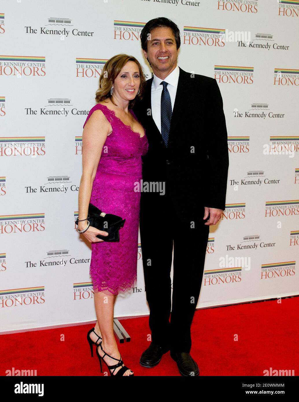Ray romano and wife hi-res stock photography and images - Alamy