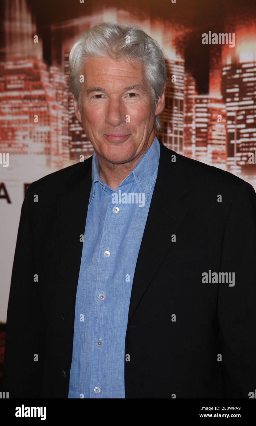 sUS actor Richard Gere pose the 'Arbitrage' PhotoCall at Hotel Meurice ...