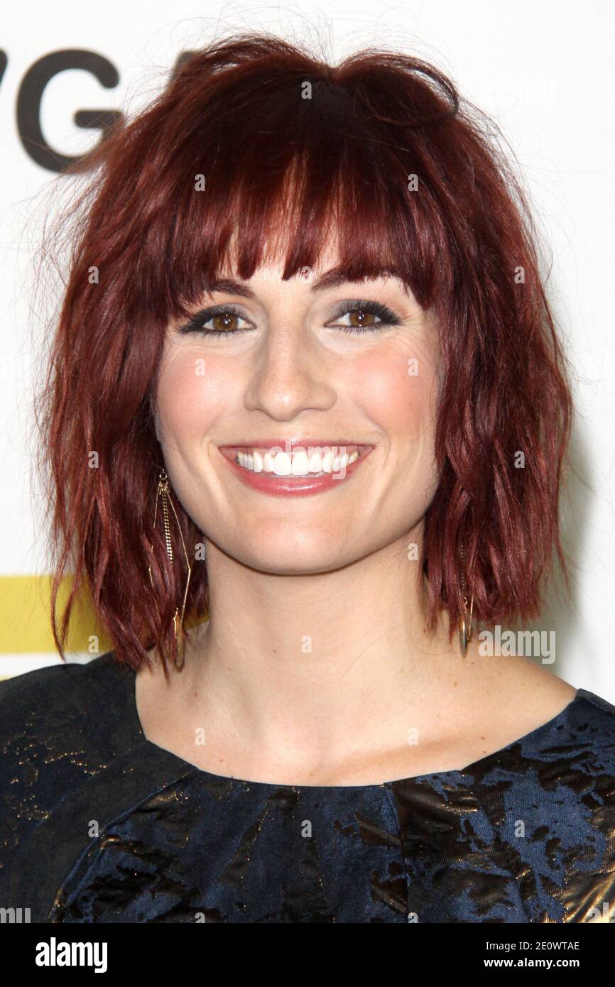Alison Haislip Hai Gif Allan The Dog Trailer