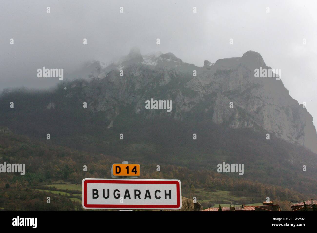 126 ft high hi-res stock photography and images - Alamy