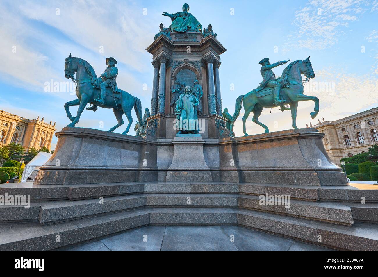 Austrian monuments hi-res stock photography and images - Alamy