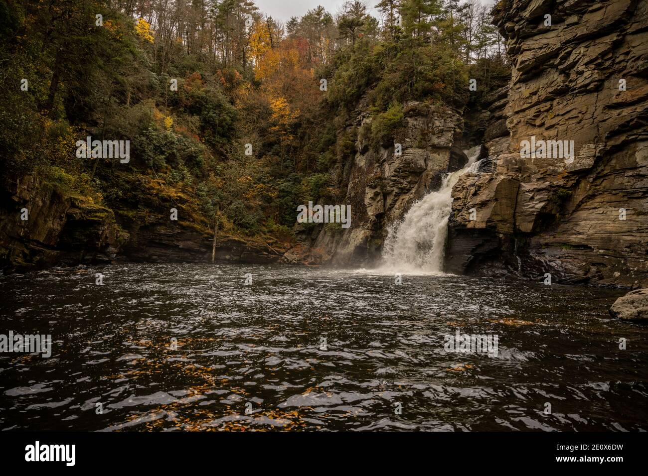 Linville Falls Drops Into Pool Below In Autumn Stock Photo - Alamy