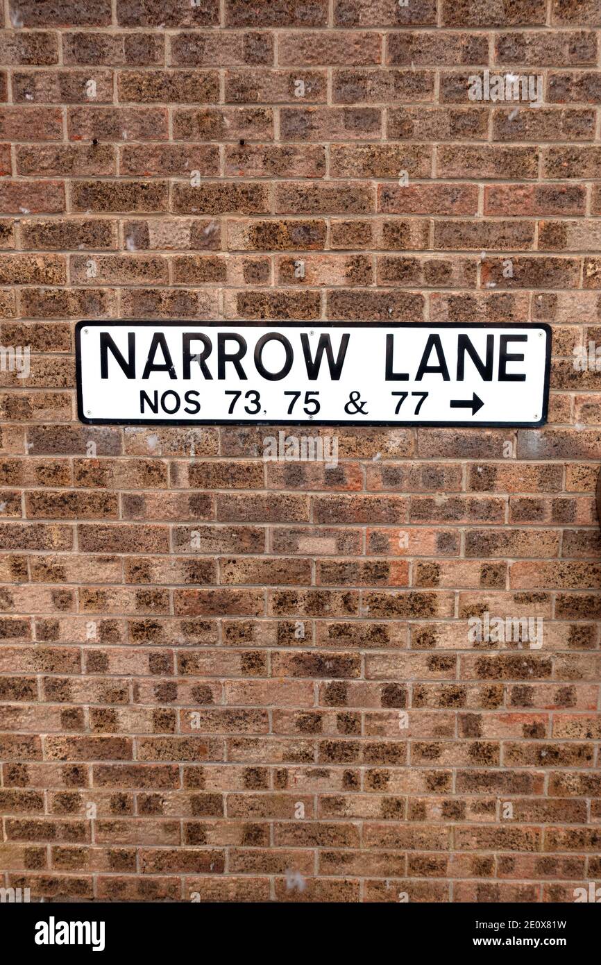Narrow Road Sign On Lane High Resolution Stock Photography and Images ...