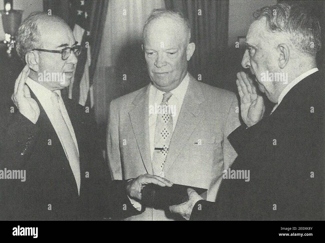 Lewis L Strauss takes oath of office as AEC chairman 1953 Stock Photo ...