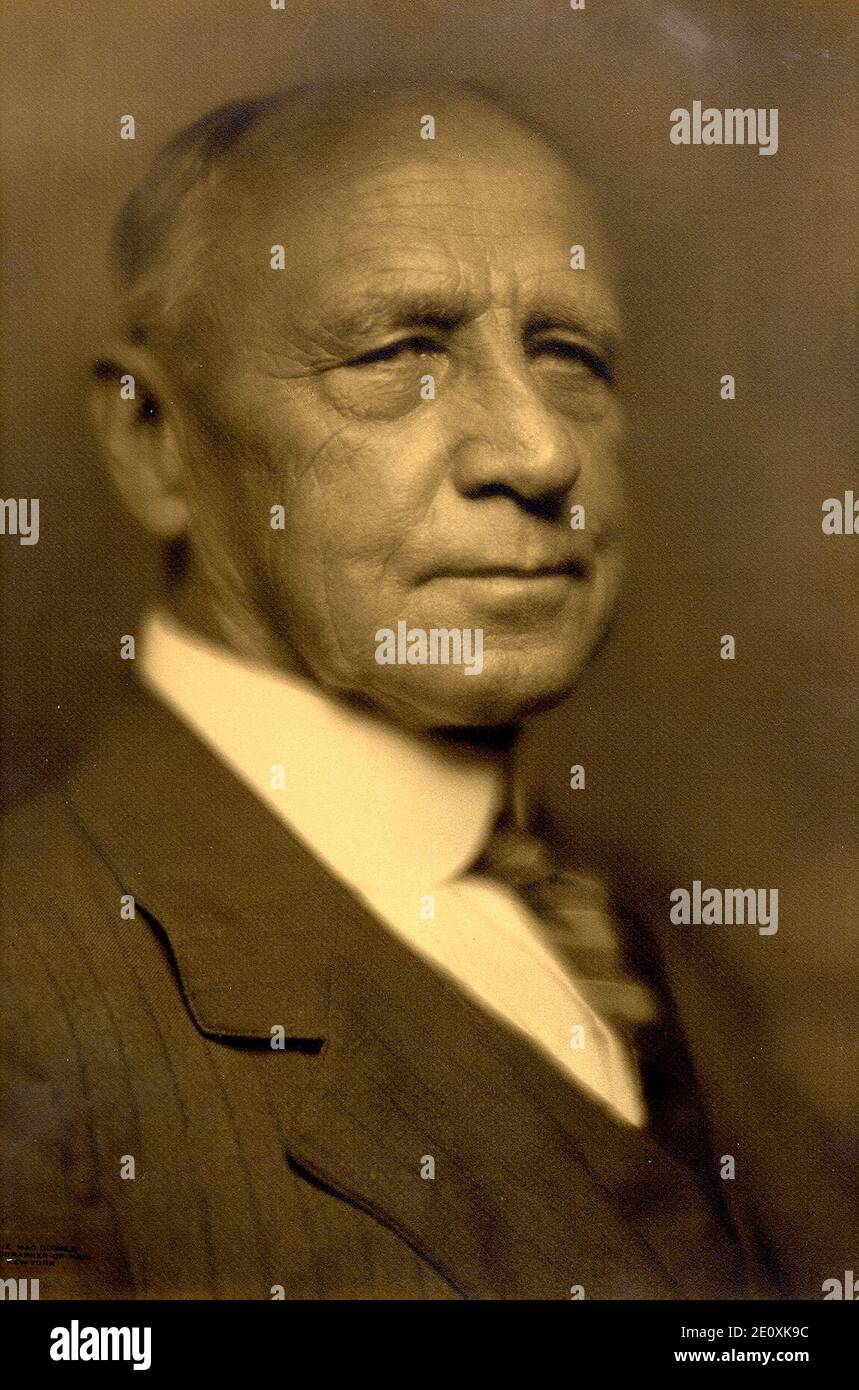 Lewis nash hi-res stock photography and images - Alamy