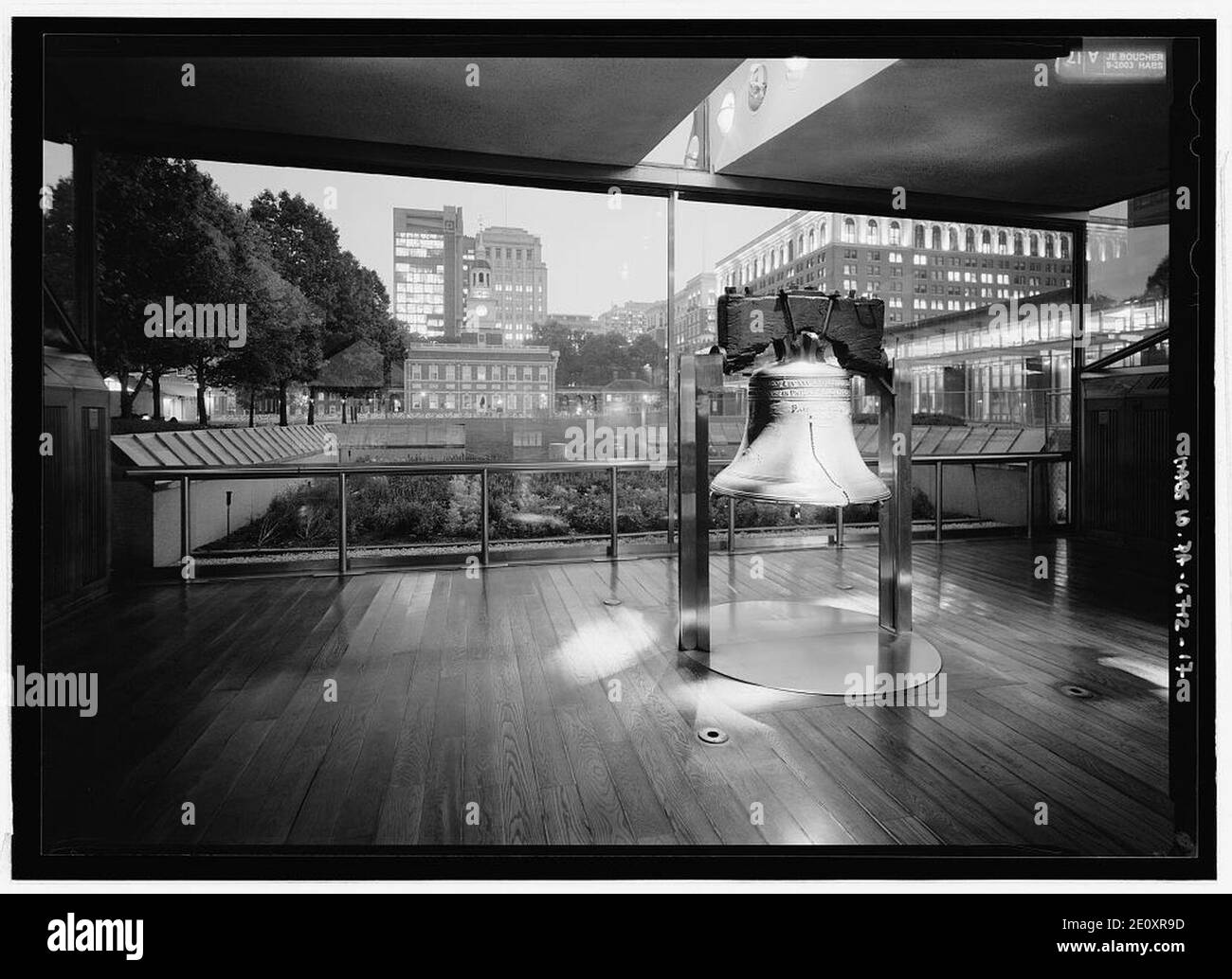 Bell chamber architecture Black and White Stock Photos & Images - Alamy