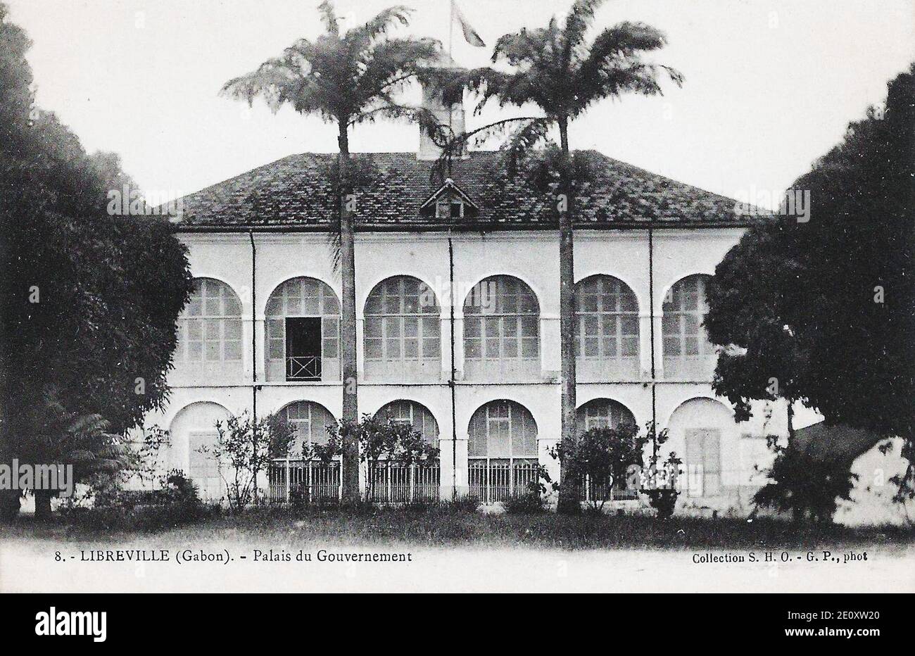 Libreville (Gabon)-Palais du Gouvernement Stock Photo - Alamy