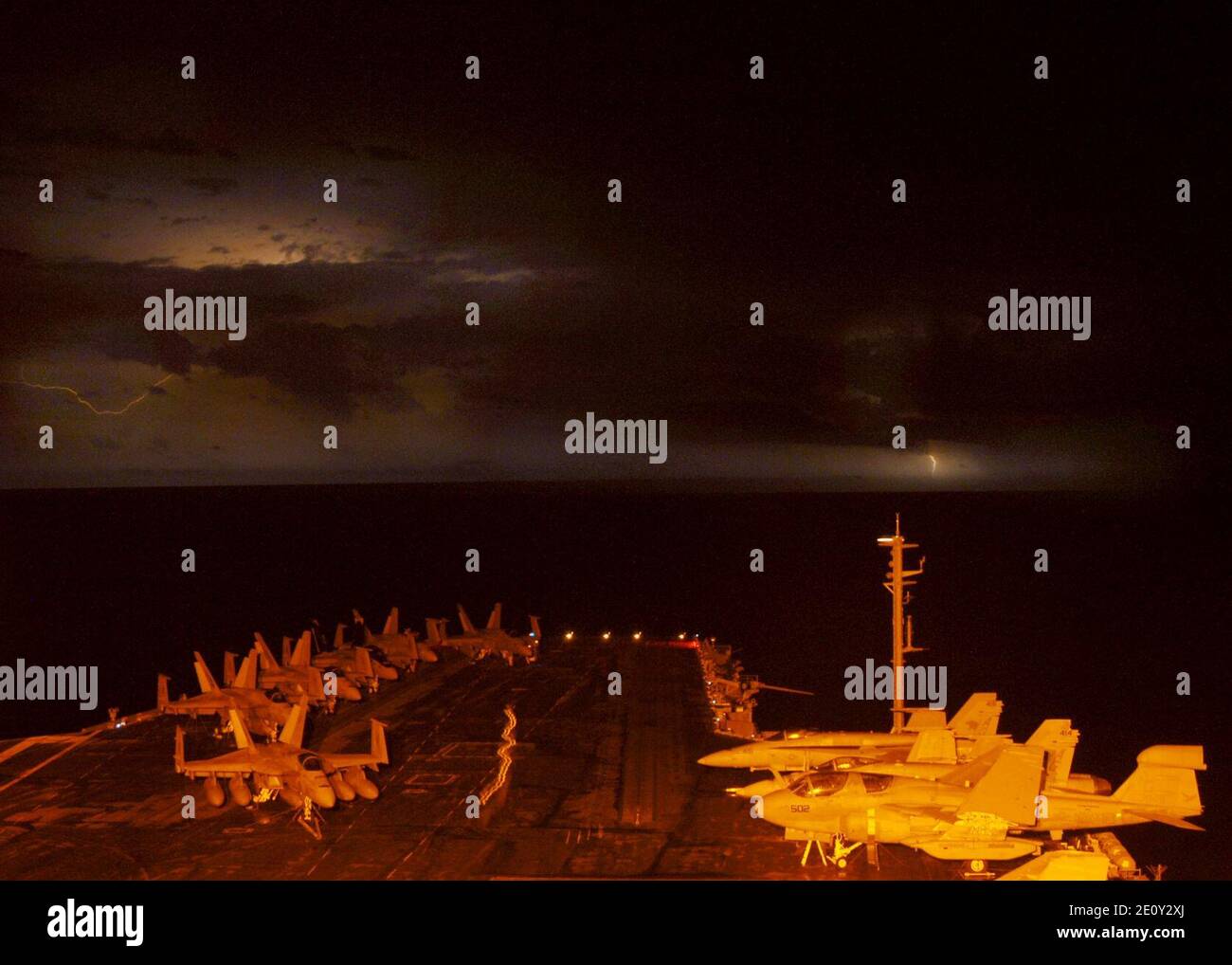 Lightening strikes off USS George Washington Stock Photo - Alamy