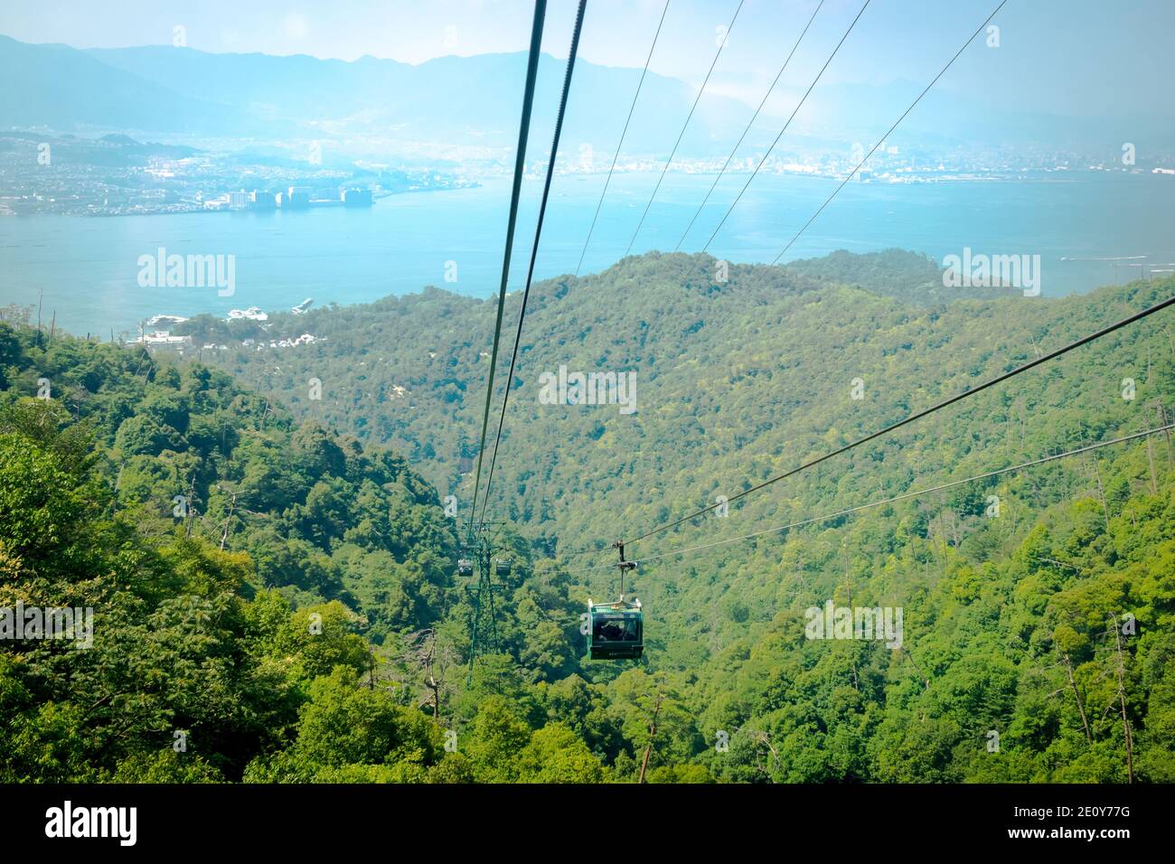 Miyajima ropeway gondola hi-res stock photography and images - Alamy