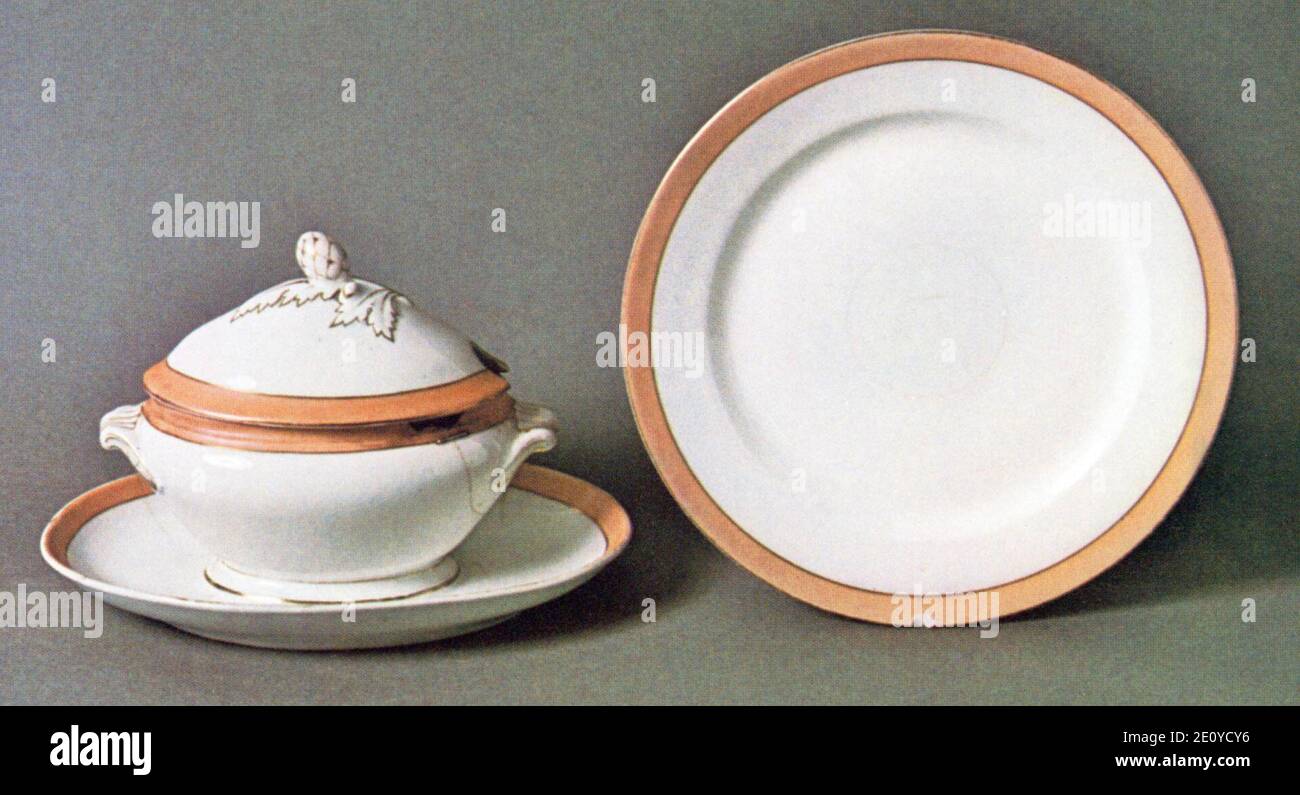 Classic buff exterior hi-res stock photography and images - Alamy