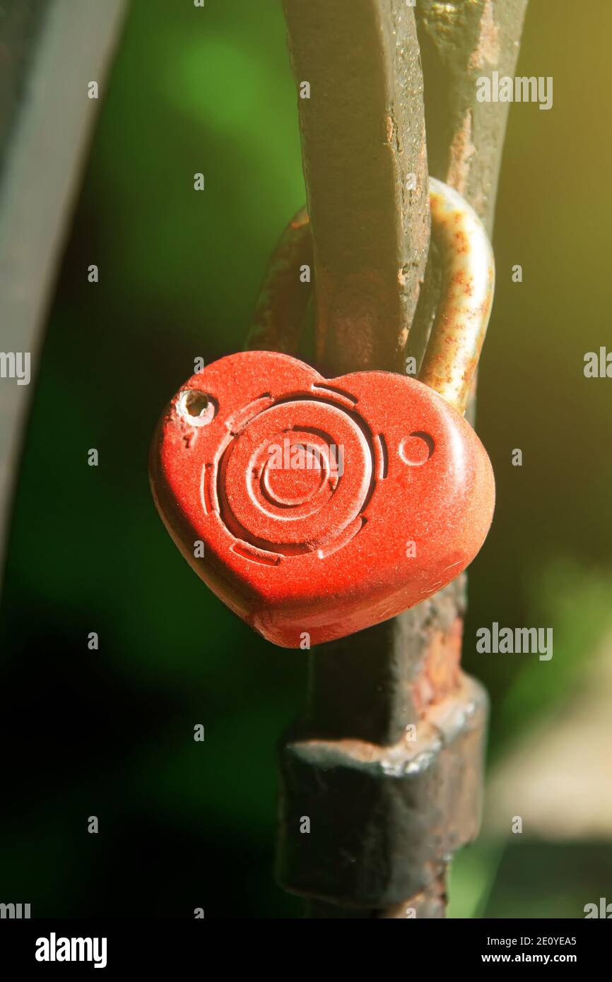 Red Heart Lock Fence High Resolution Stock Photography and Images - Alamy