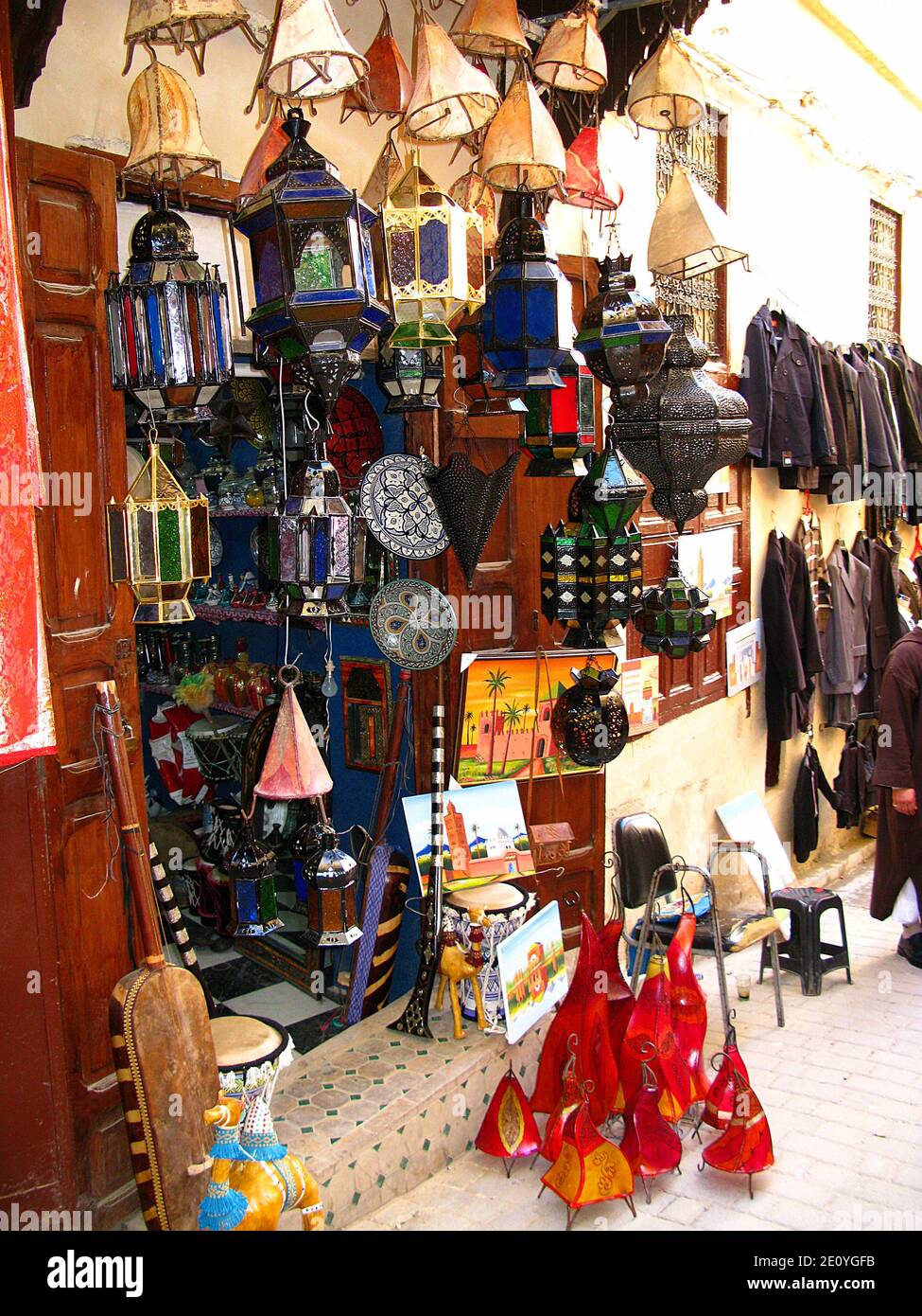 The local market in Fez, Morocco Stock Photo - Alamy