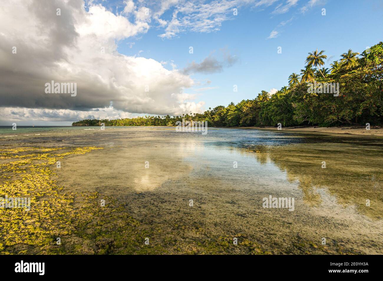 Pulau saparua hi-res stock photography and images - Alamy