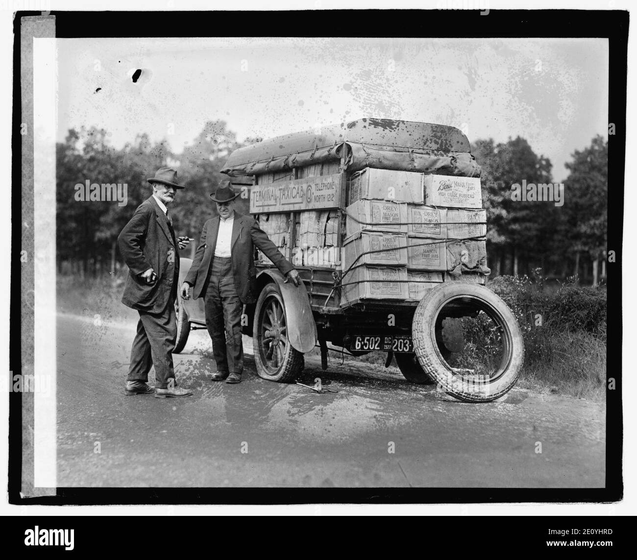 Raid 10 Black and White Stock Photos & Images - Alamy