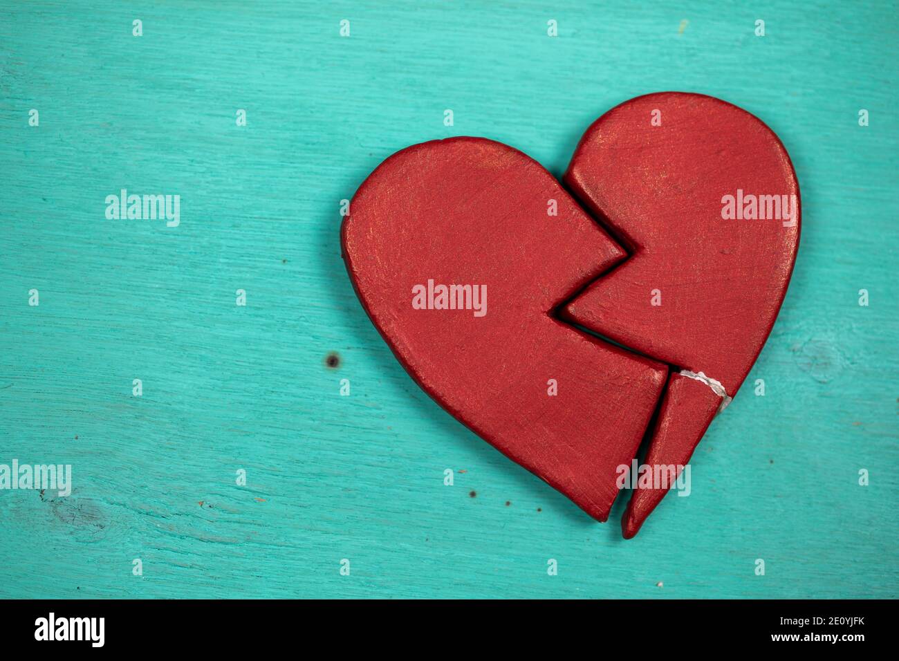 Divorce symbol hi-res stock photography and images - Alamy