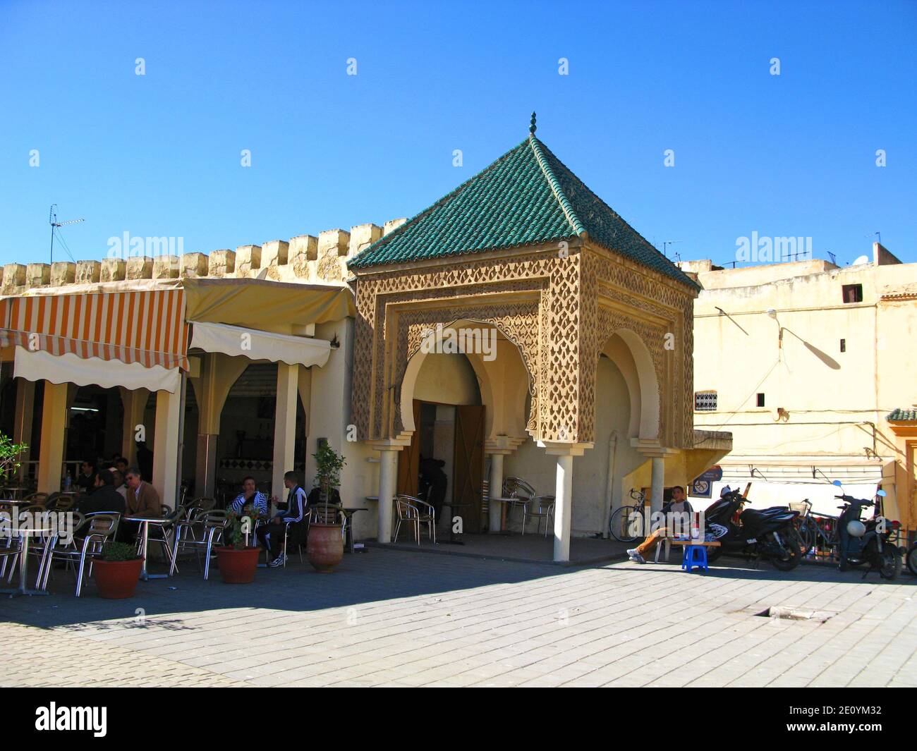 Meknes imperial palace hi-res stock photography and images - Alamy