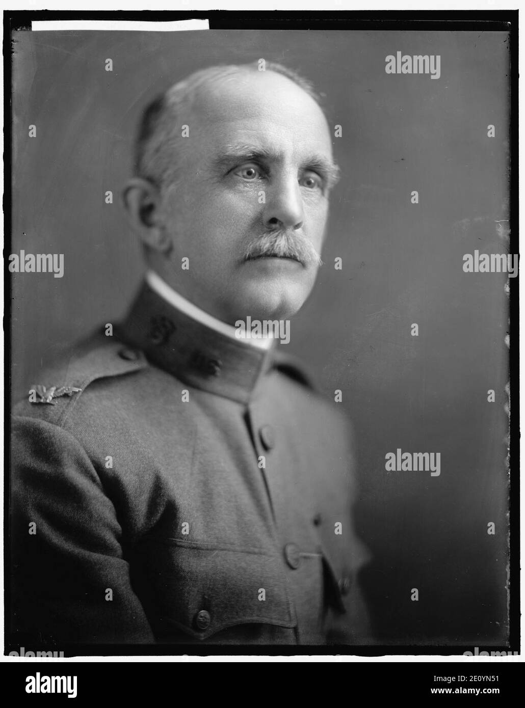 Colonel history Black and White Stock Photos & Images - Alamy
