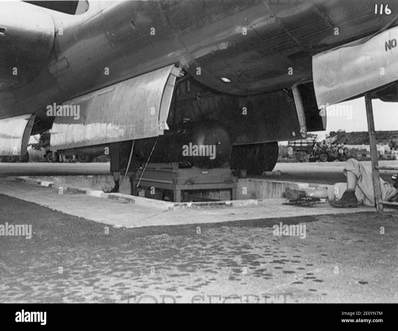 Little Boy being raised for loading into the Enola Gay's bomb bay Stock ...