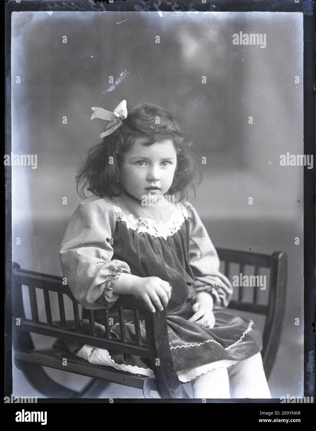 Little girl Barry, nd (17562100375 Stock Photo - Alamy