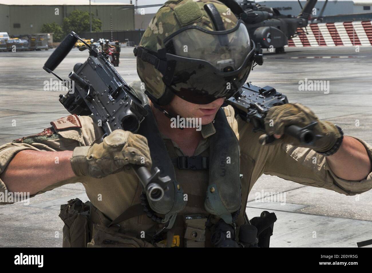 Live fire training exercise 130703 Stock Photo - Alamy