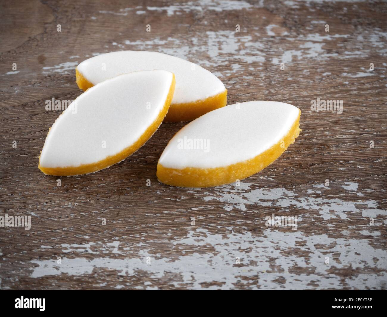 Typical almond sweets from france calissons d'aix Stock Photo - Alamy