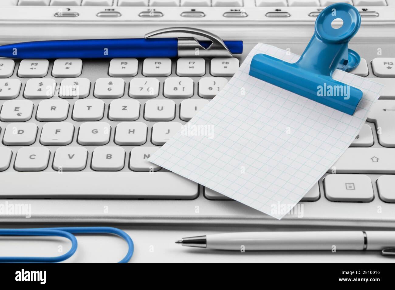 Notizzettel leer hi-res stock photography and images - Alamy