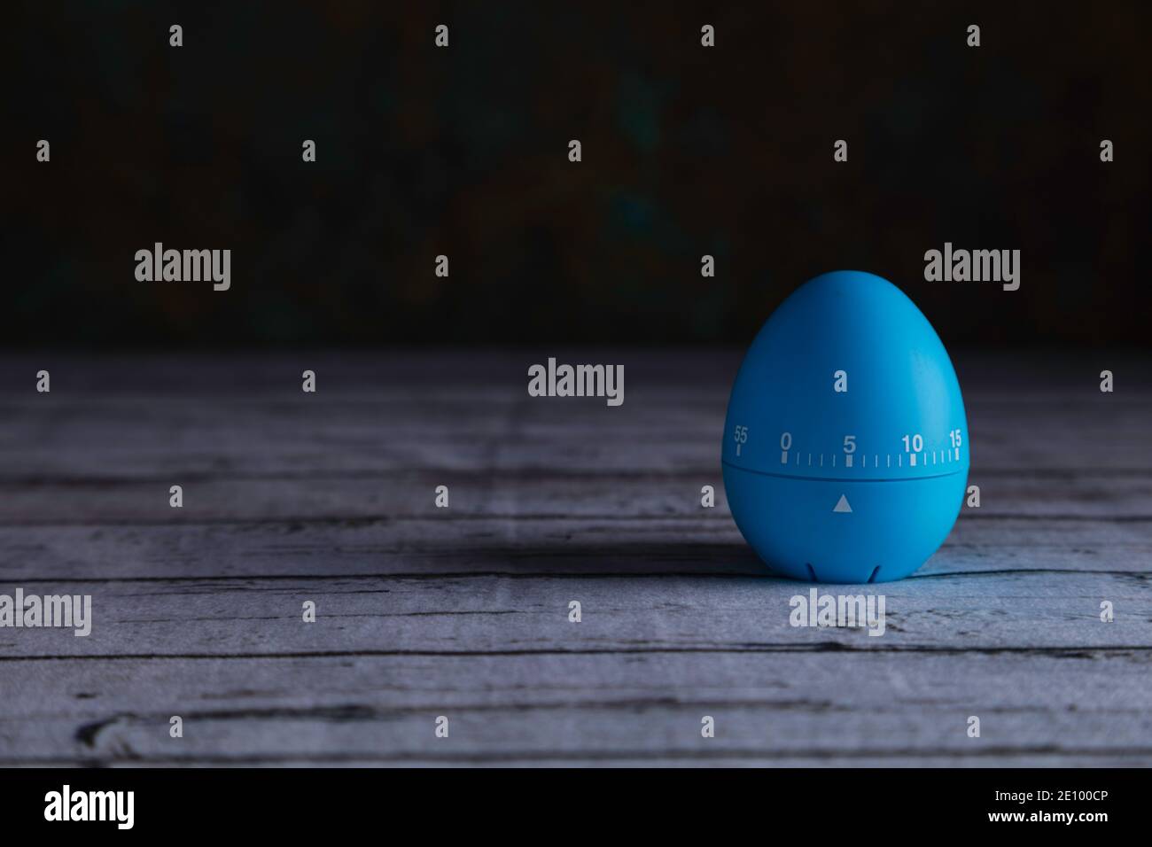 Wood egg timer hi-res stock photography and images - Alamy