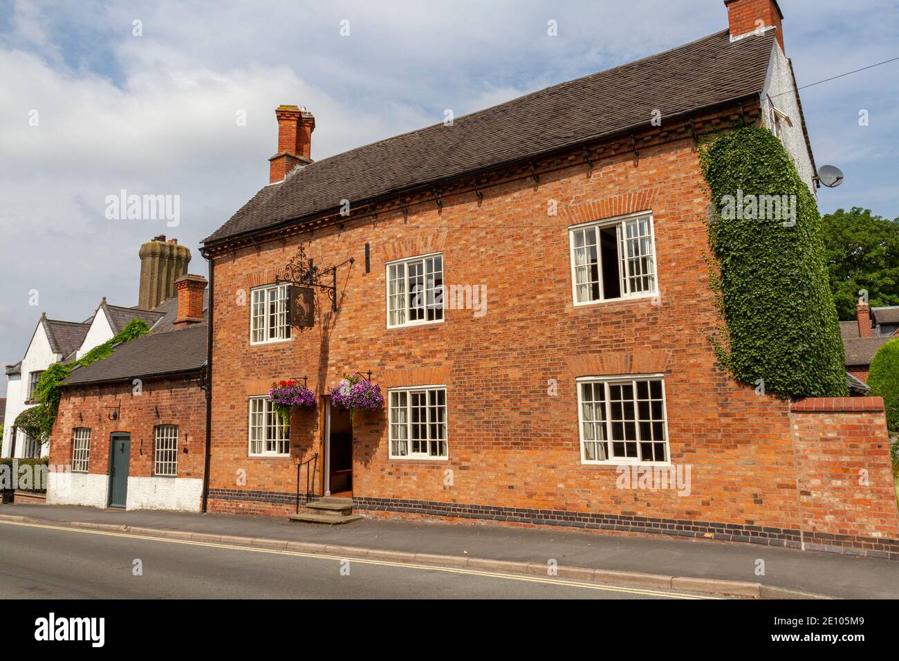 Old forge hi-res stock photography and images - Alamy