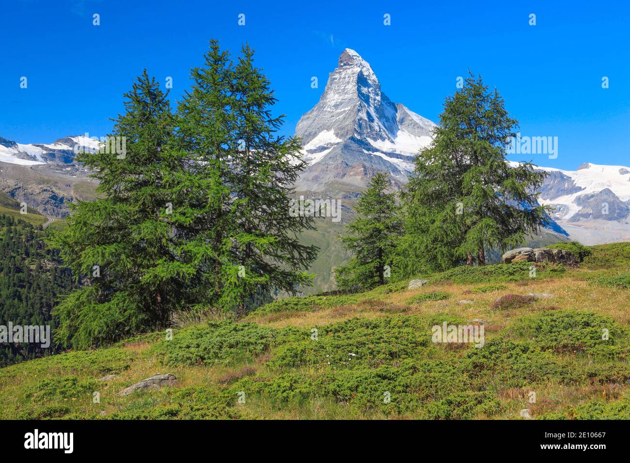 Matterhorn panoramic hi-res stock photography and images - Alamy