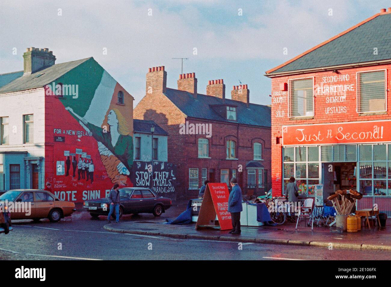 1986 passenger cars hi-res stock photography and images - Alamy