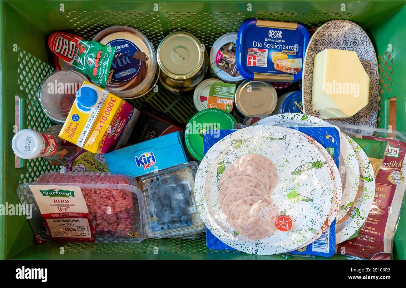 Food of europe hi-res stock photography and images - Alamy