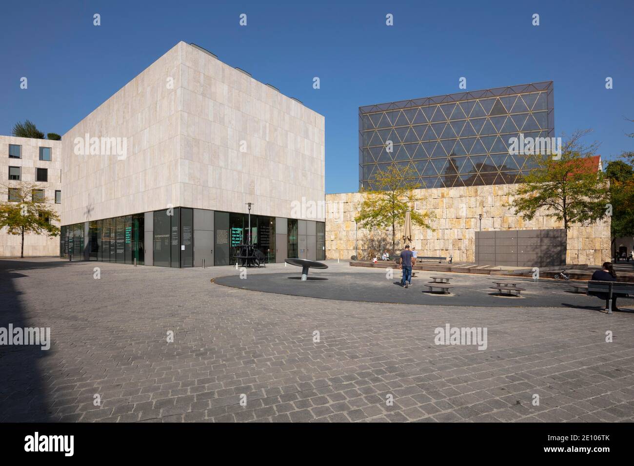 Jewish Museum and Jewish Main Synagogue Ohel Jakob at St. Jakobs-Platz ...