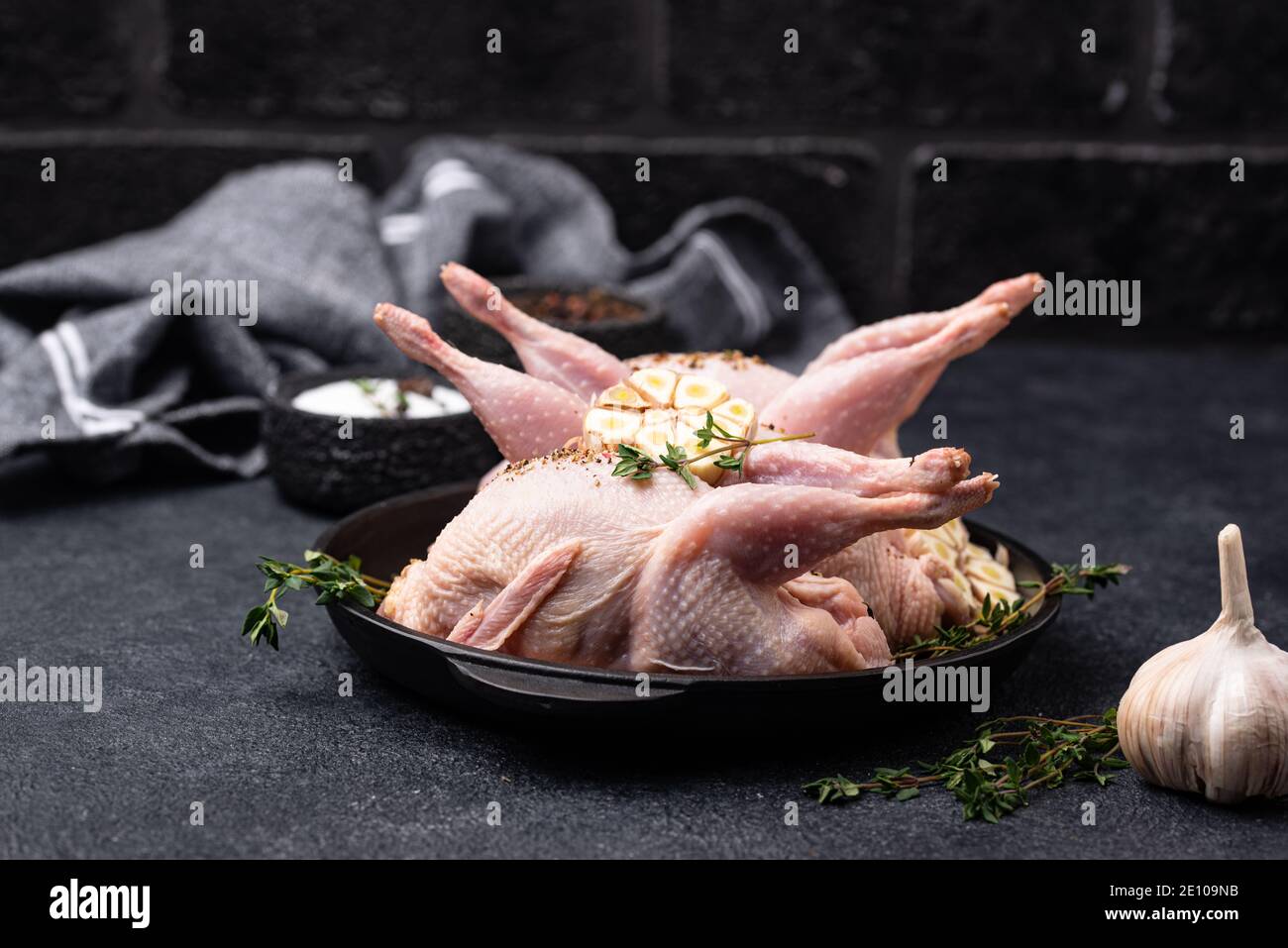 Quail meat hi-res stock photography and images - Alamy