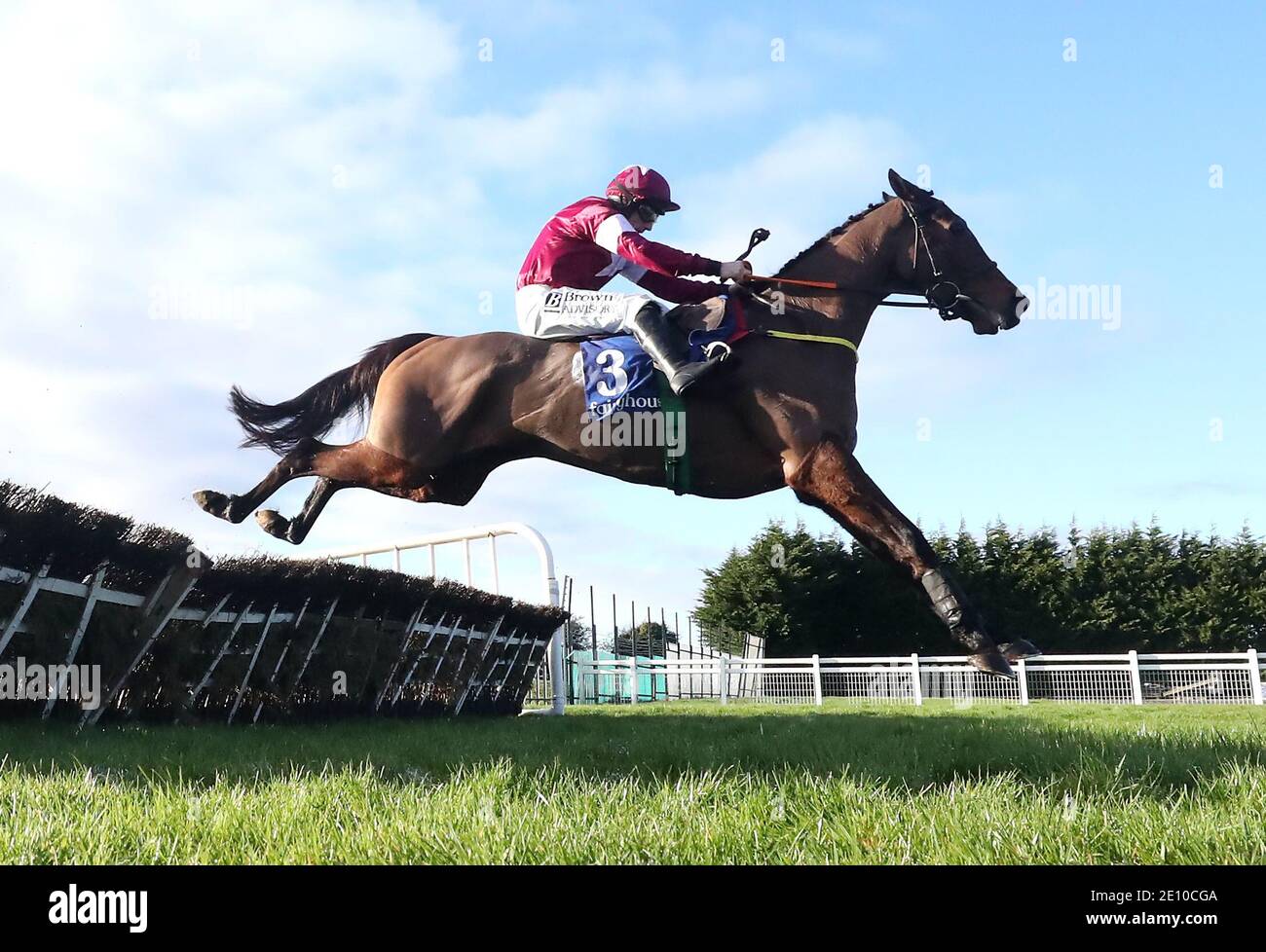 Flanking maneuver hi-res stock photography and images - Alamy