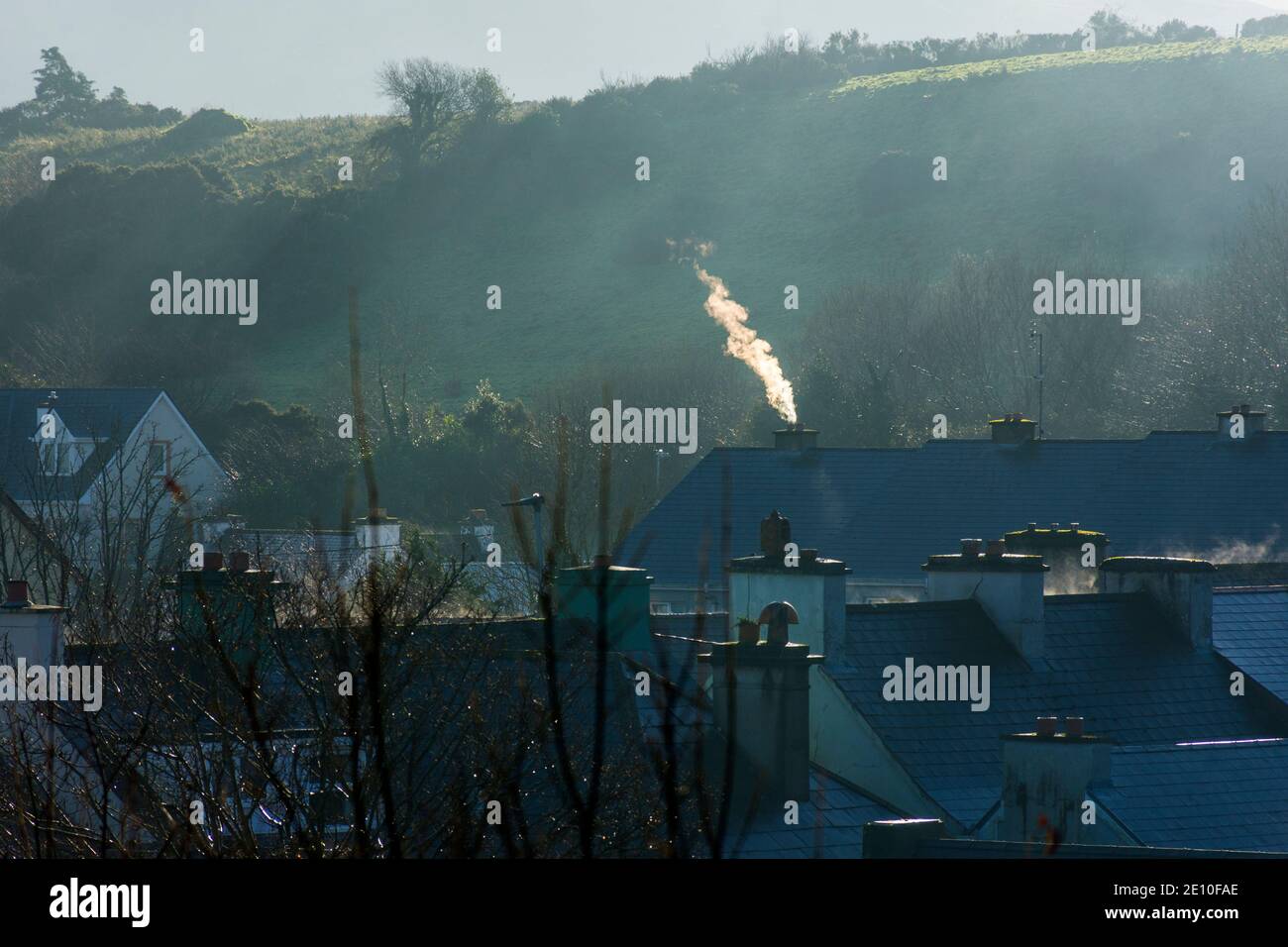 Turf house donegal hi-res stock photography and images - Alamy