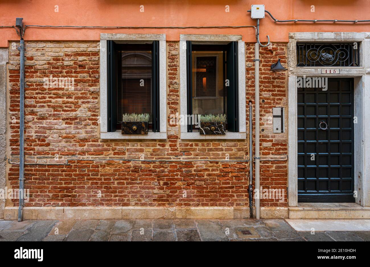 Venice marco polo house hi-res stock photography and images - Alamy