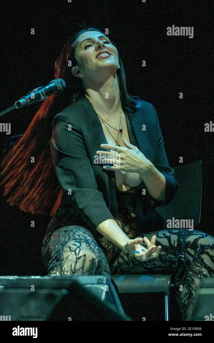 Singer mala rodriguez hi-res stock photography and images - Alamy