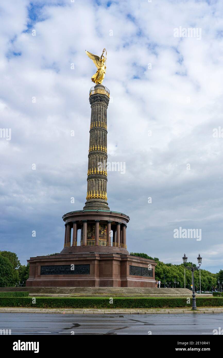 Berlin Victory Column Stock Photo - Alamy