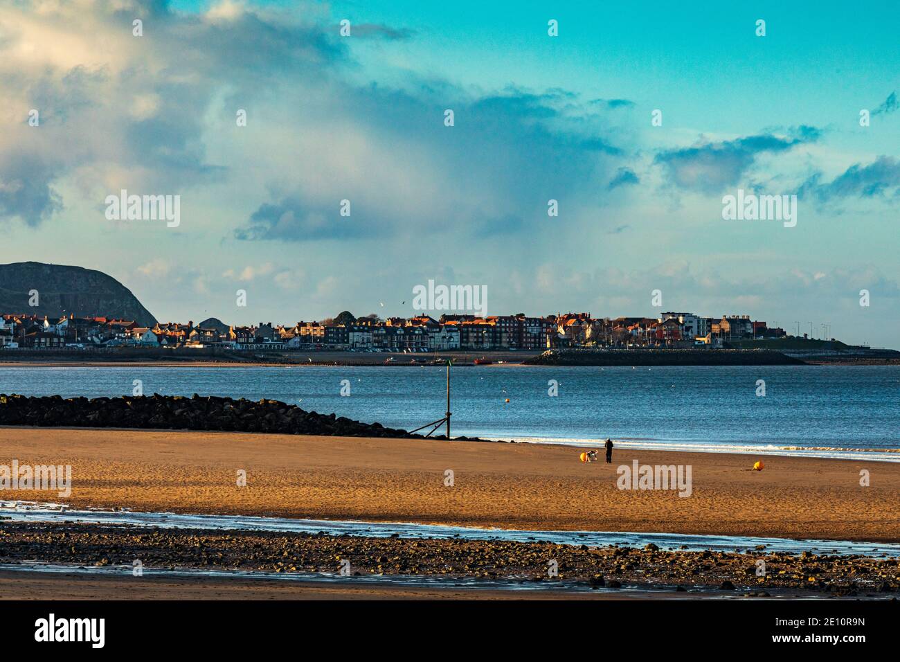 Colwyn bay and town hi-res stock photography and images - Alamy