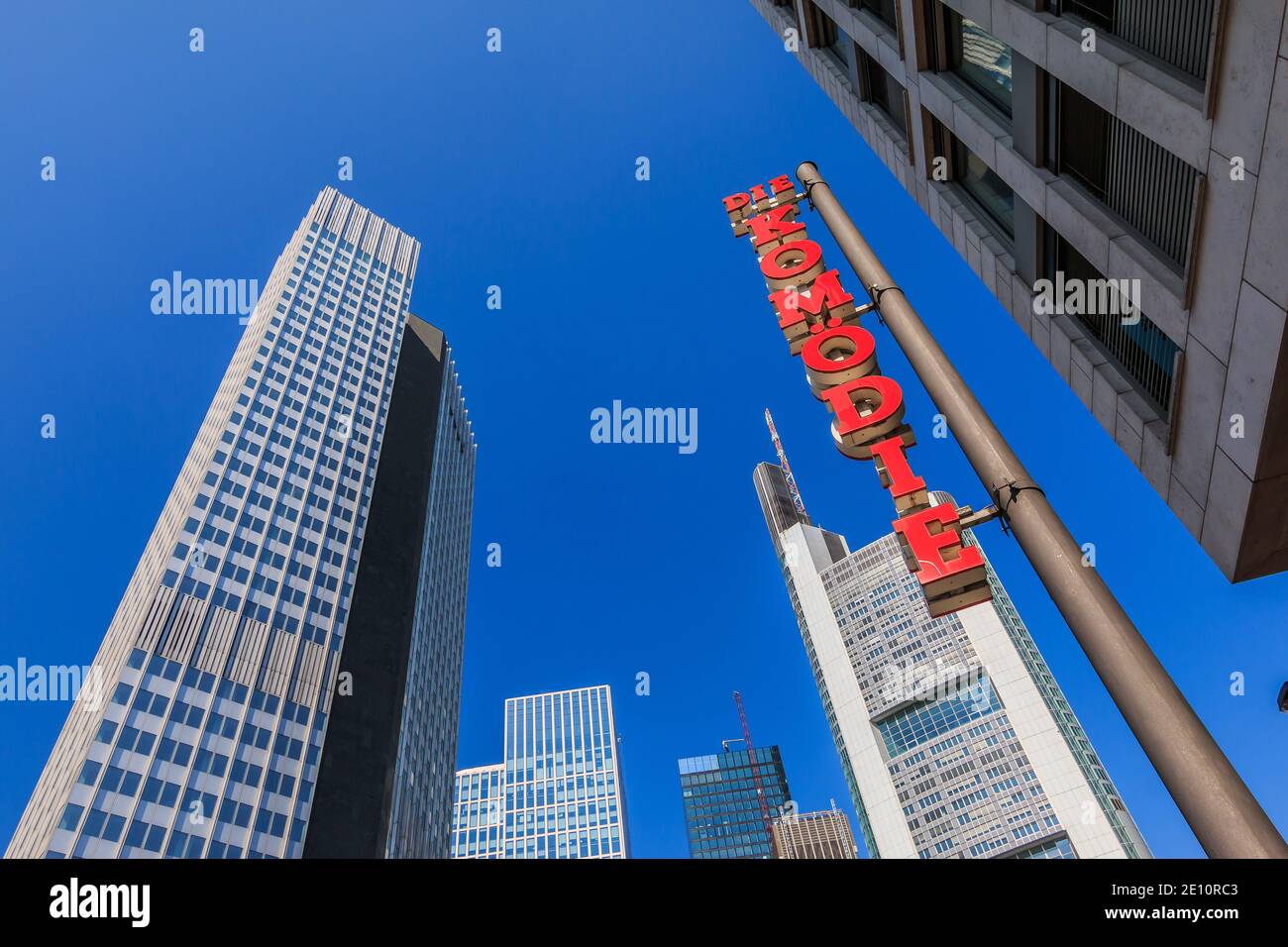 Glass skyscrapers street view hi-res stock photography and images - Alamy