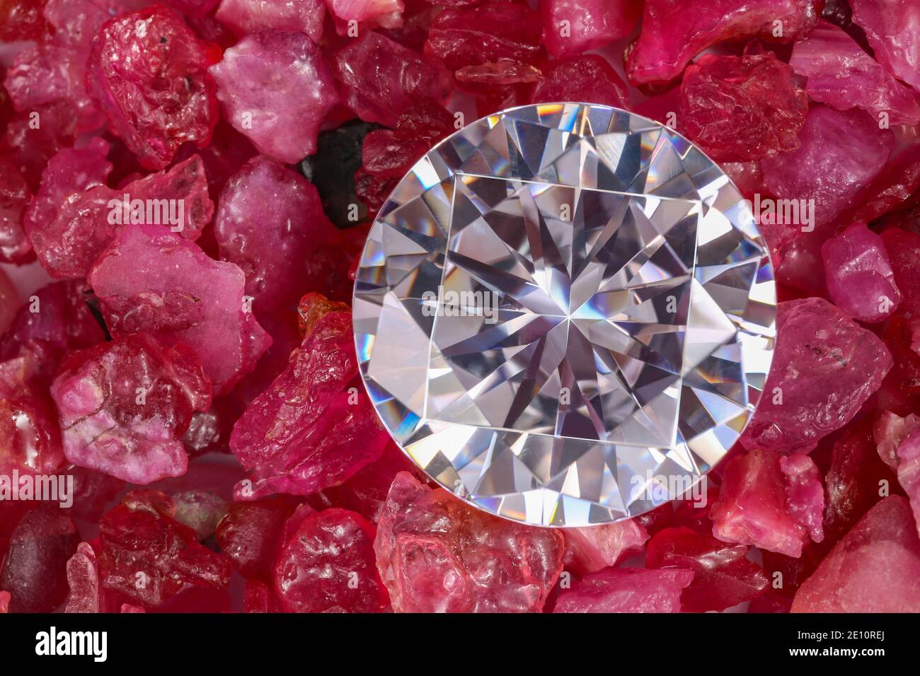 Raw diamonds hi-res stock photography and images - Alamy