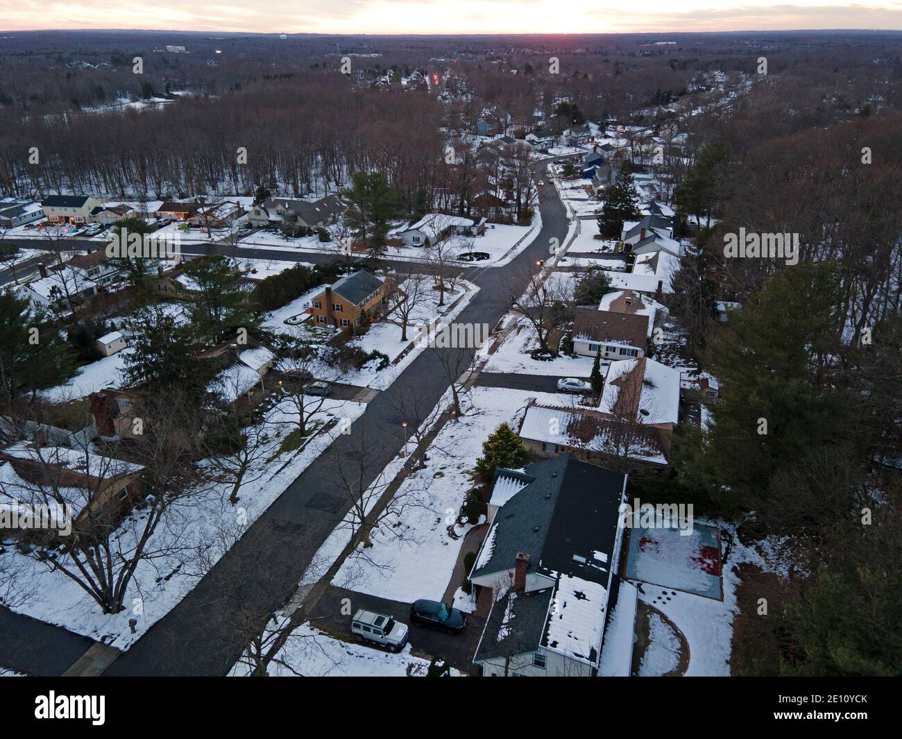 Suburbs snow hi-res stock photography and images - Alamy