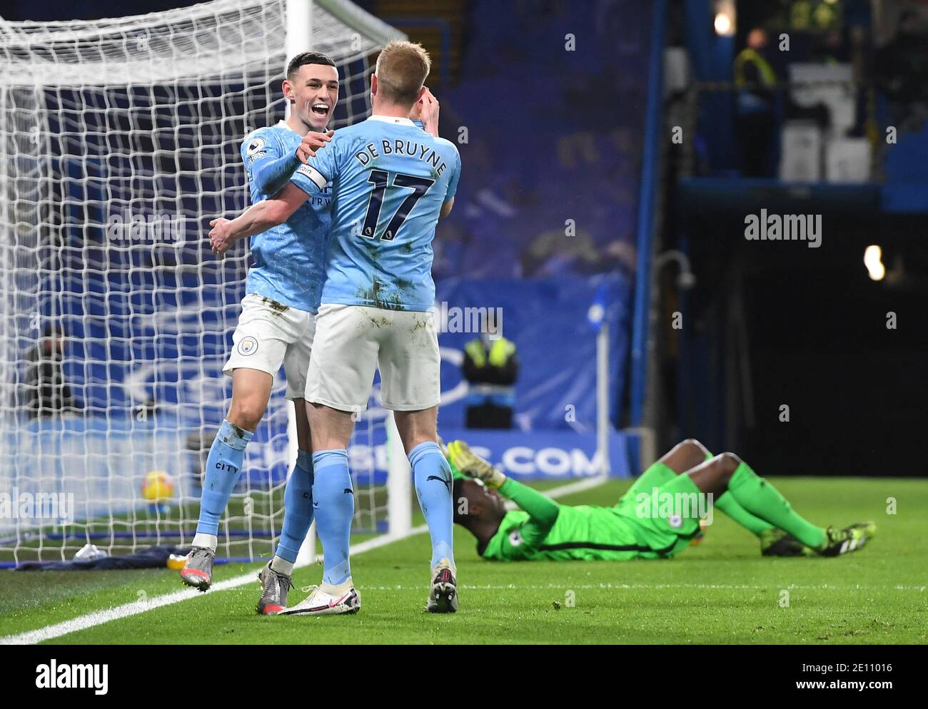 Manchester City's Phil Foden celebrates scoring his side's second goal ...