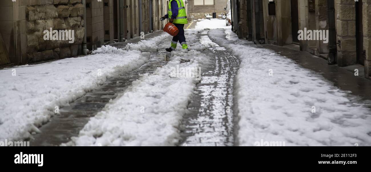 Man Pouring Salt High Resolution Stock Photography and Images - Alamy